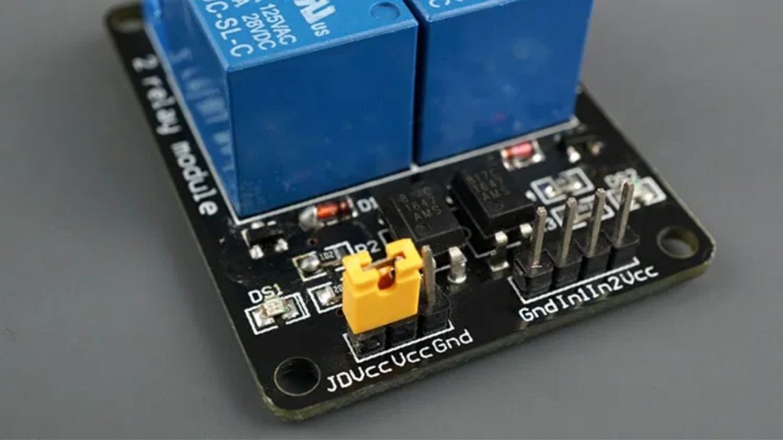 Kontrol Relay BLYNK NodeMCU ESP8266 Kontrol Relay BLYNK NodeMCU ESP8266