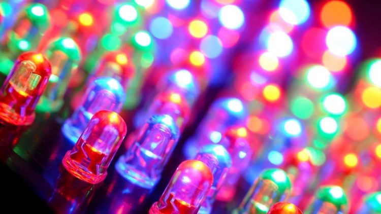 Kontrol LED dengan WebServer dan NodeMCU Kontrol LED dengan WebServer dan NodeMCU