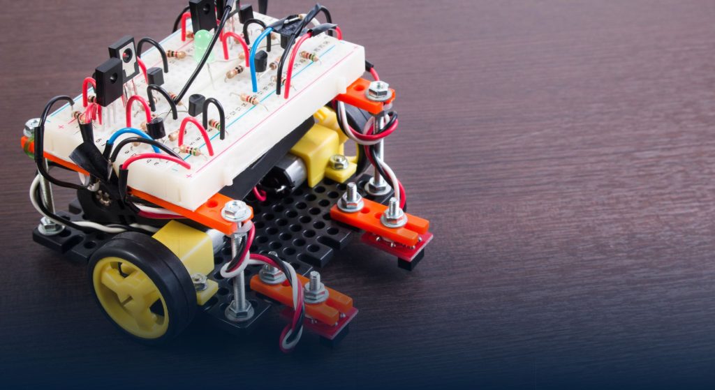 Membuat Robot Line Follower Sederhana dengan ESP32 Membuat Robot Line Follower Sederhana dengan ESP32